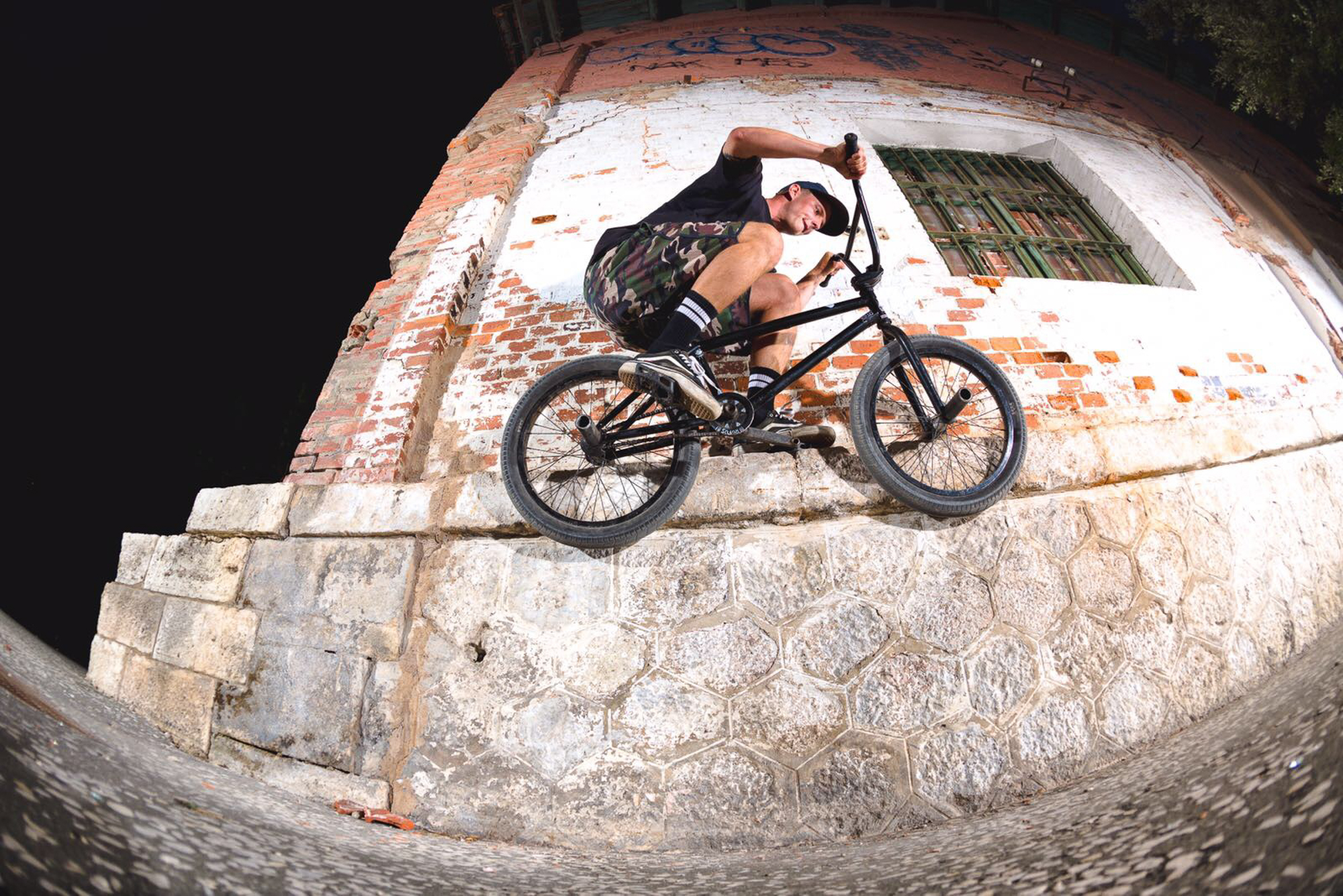 HOOD RIDERS VOL. 3 | TBB-BIKE